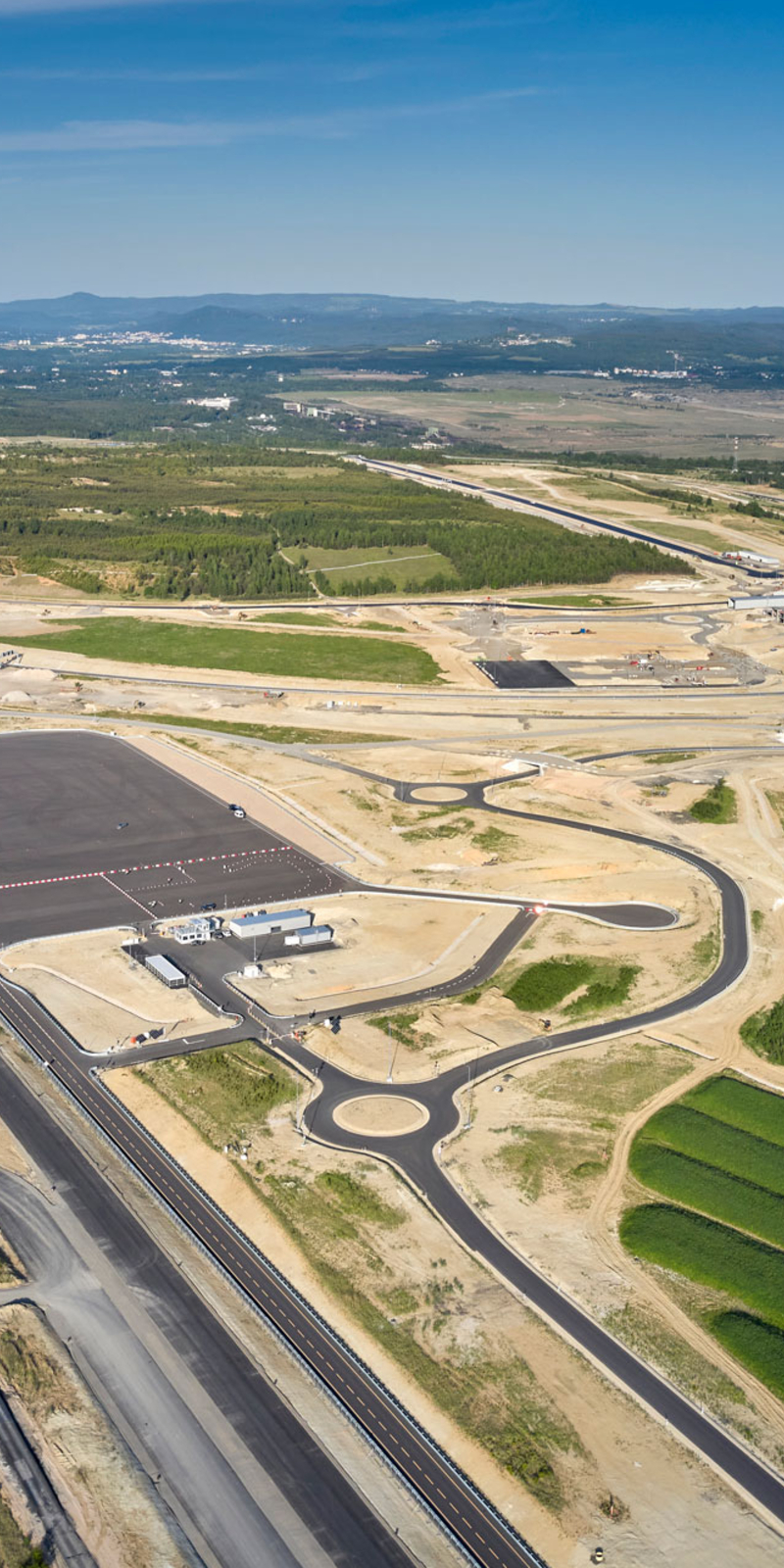 BMW Future Mobility Development Center, CZ - Assmann